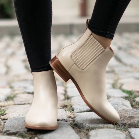 Thursday Boot Company | Shoes | Thursday Boot Company Dreamer Chelsea ...